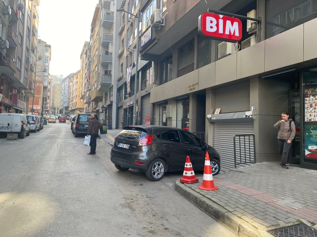 Süpermarket Bim, Bursa, foto