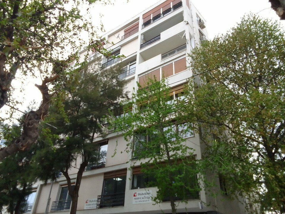 Tıbbi rehabilitasyon merkezleri Uzm. Dr. Gülriz Özbek, İzmir, foto