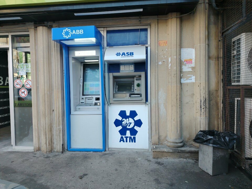 ATM'ler Asb Bank ATM, Bakü, foto