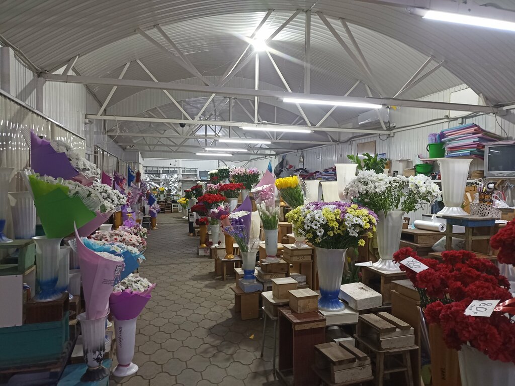 Çiçek pazarı Цветочный 24, Armavir, foto
