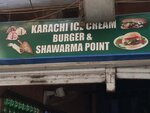Karachi burger (Udham Das Tara Chand Road No:15), kafe  Karaçi'den