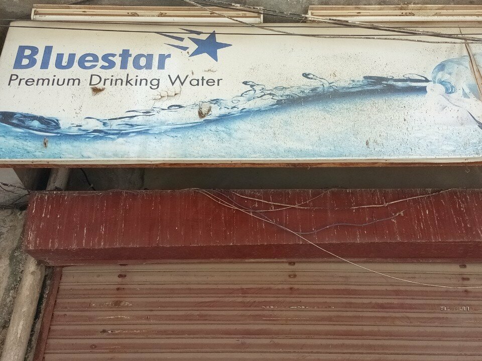 Su satışı Blue Star, Karaçi, foto