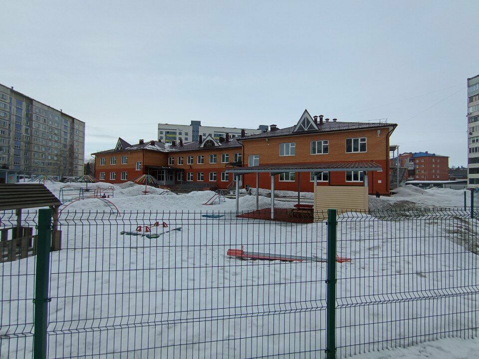 Anaokulları Средняя общеобразовательная школа № 1, корпус № 2, Biysk, foto