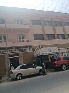 Grande Hotel Universo (Luanda, Rua Cirilo da Conceição Silva), otel  Loanda'dan