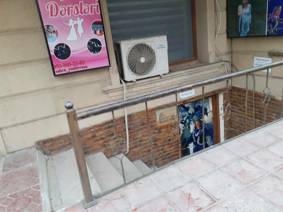 Dans okulları Rəqs dərsləri, Bakü, foto