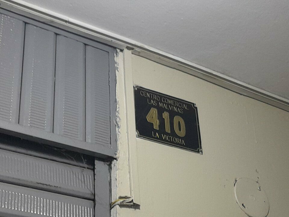 Mefruşat Stand 410, Lima, foto