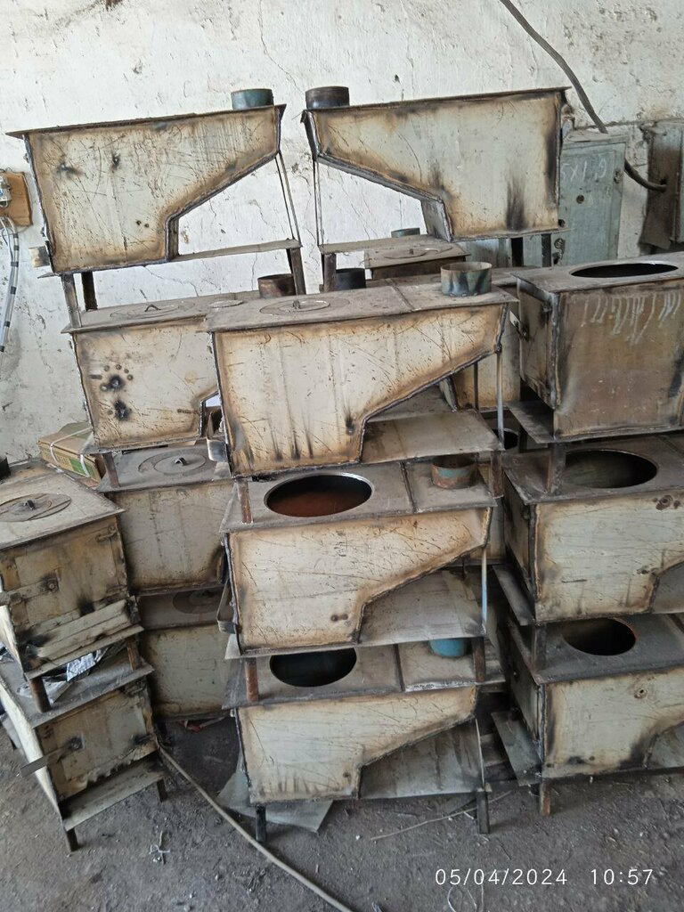 Kaynak işleri Сирочовлар оиласи, Fergana eyaleti, foto