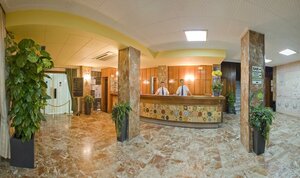 Hotel Tropical (Comunidad Autónoma de Valenciana, Valencia, Calle C), otel  Balear Adaları'ndan