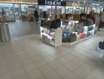 Bags and hats store (Qabdolov kóshesi No:1/4), çanta ve valiz mağazaları  Almatı'dan