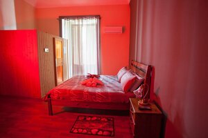 Sicilia's Residence Hotel Art & SPA (Sicily, Catania, Acireale, Aci Catena), otel  Sicilya'dan