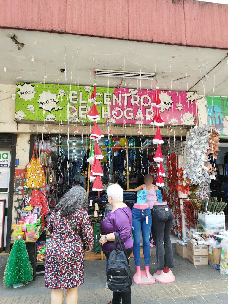 Ev temizlik ürünleri The Home Center, Medellin, foto