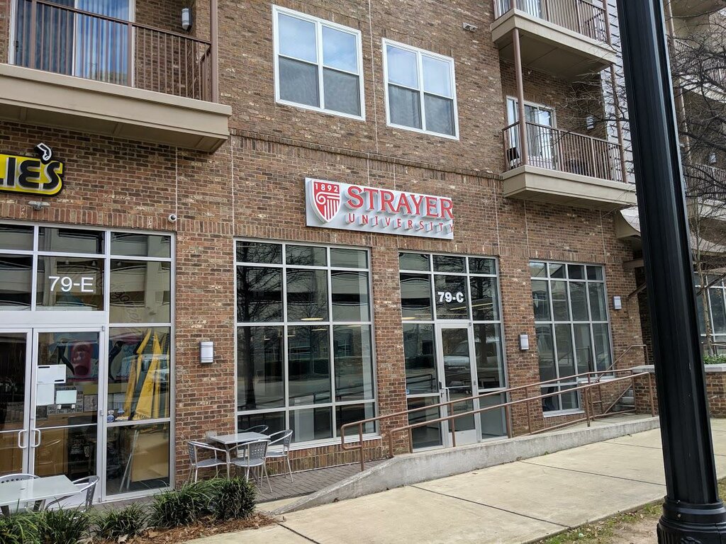 Ortaokul Strayer University, Montgomery, foto