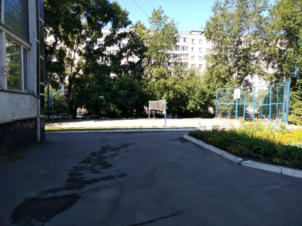 Spor alanı Спортивная площадка, Novosibirsk, foto
