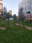 Спортивная площадка (Sanatornaya ulitsa No:9, mikrorayon Myasnovo), spor alanı  Tula'dan