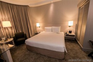 Holiday Inn Singapore Atrium, an Ihg Hotel (317 Outram Road), otel  Singapur'dan