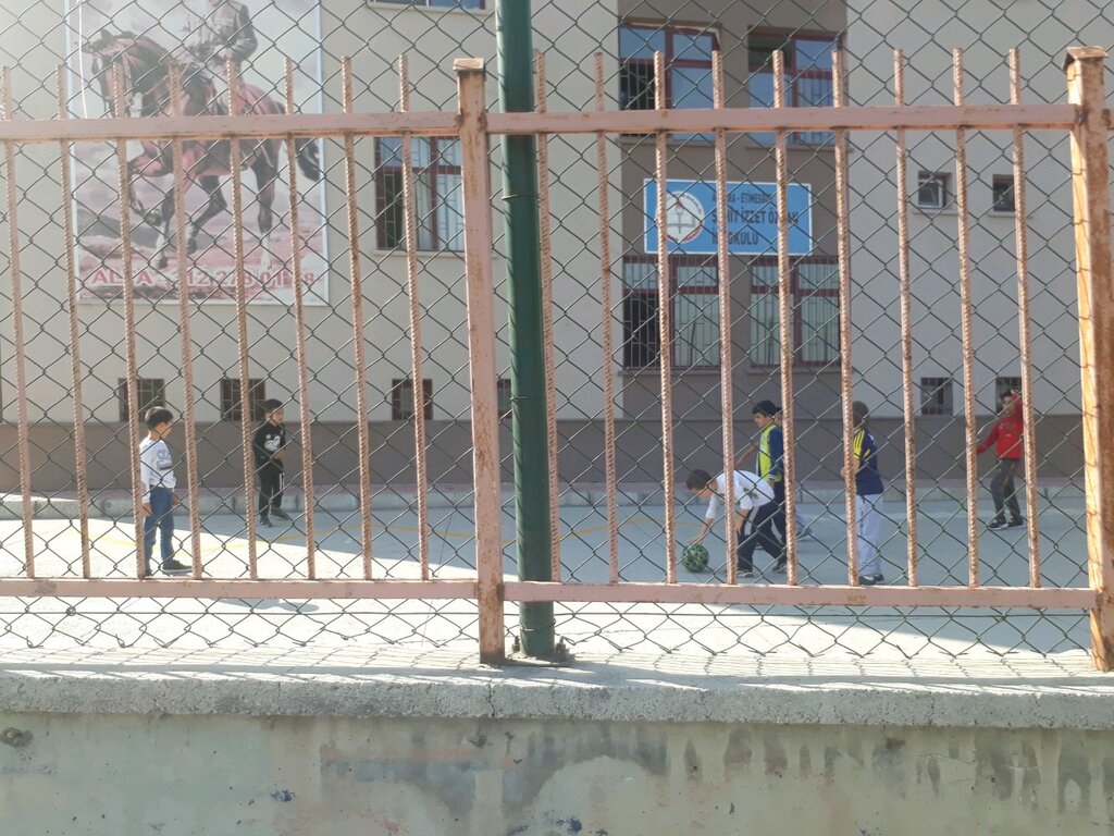 i̇lkokul Şehit İzzet Özkan İlkokulu, Ankara, foto