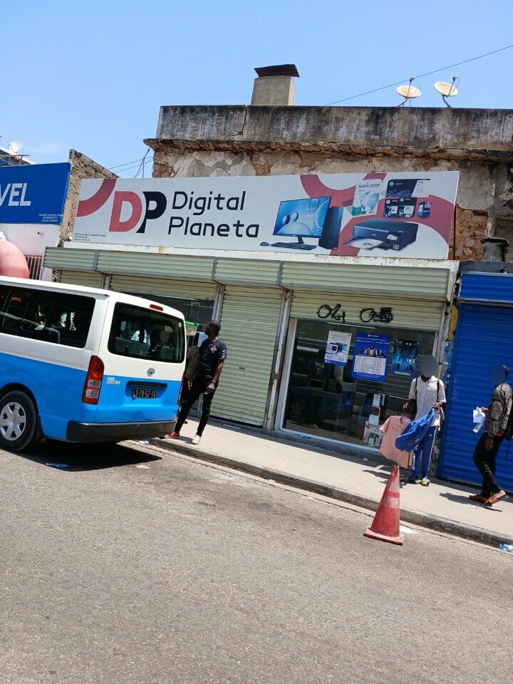 Bilgisayar mağazaları Digital Planeta, Loanda, foto