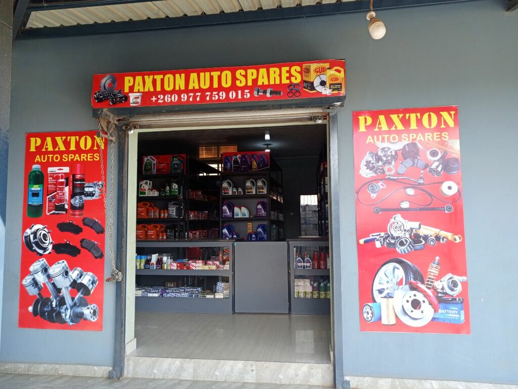 Otomobil yedek parçaları Paxton Auto Spares, Lusaka, foto