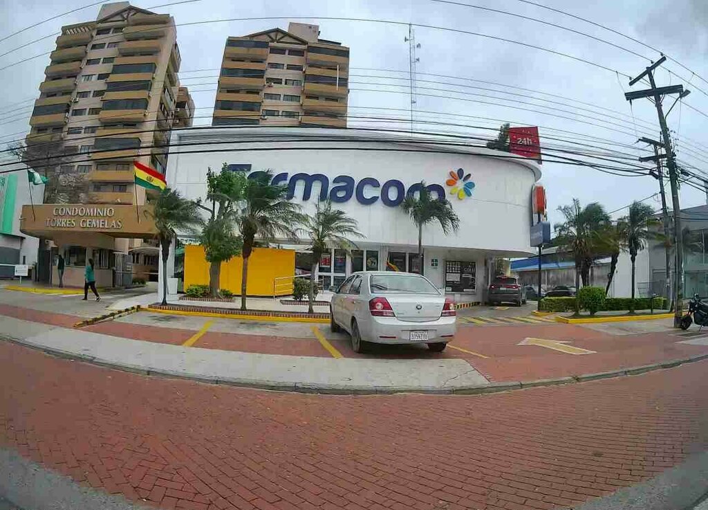 Eczaneler Farmacorp, Santa‑Krus, foto