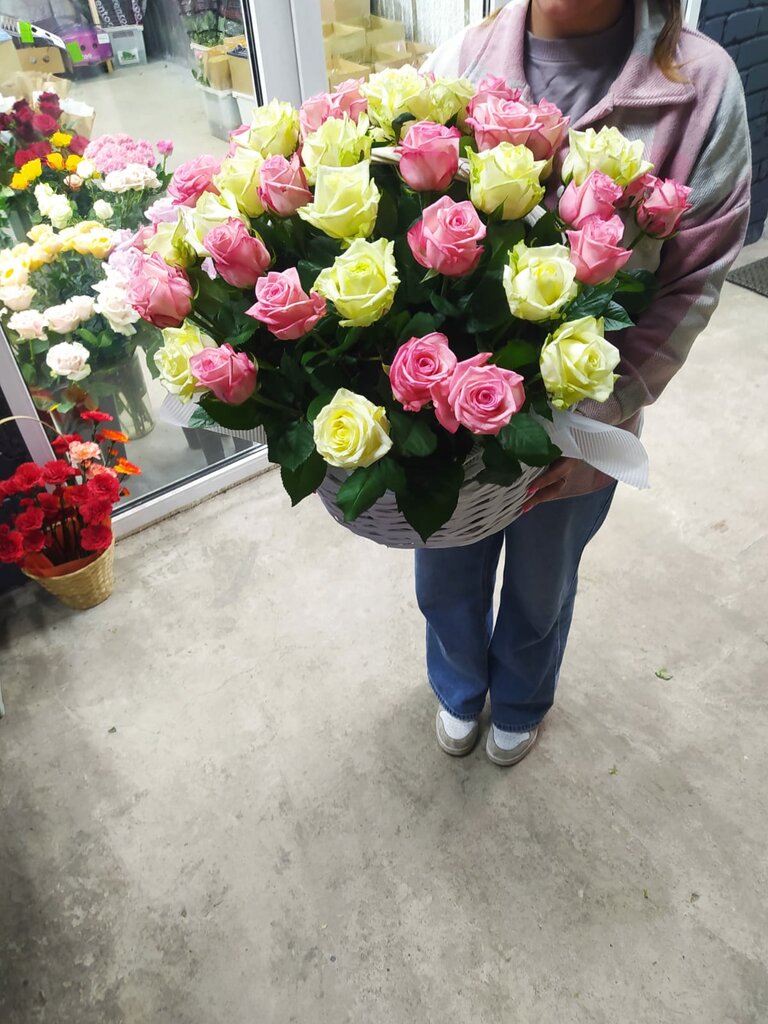 Çiçekçiler База цветов на Московском, Riazan, foto