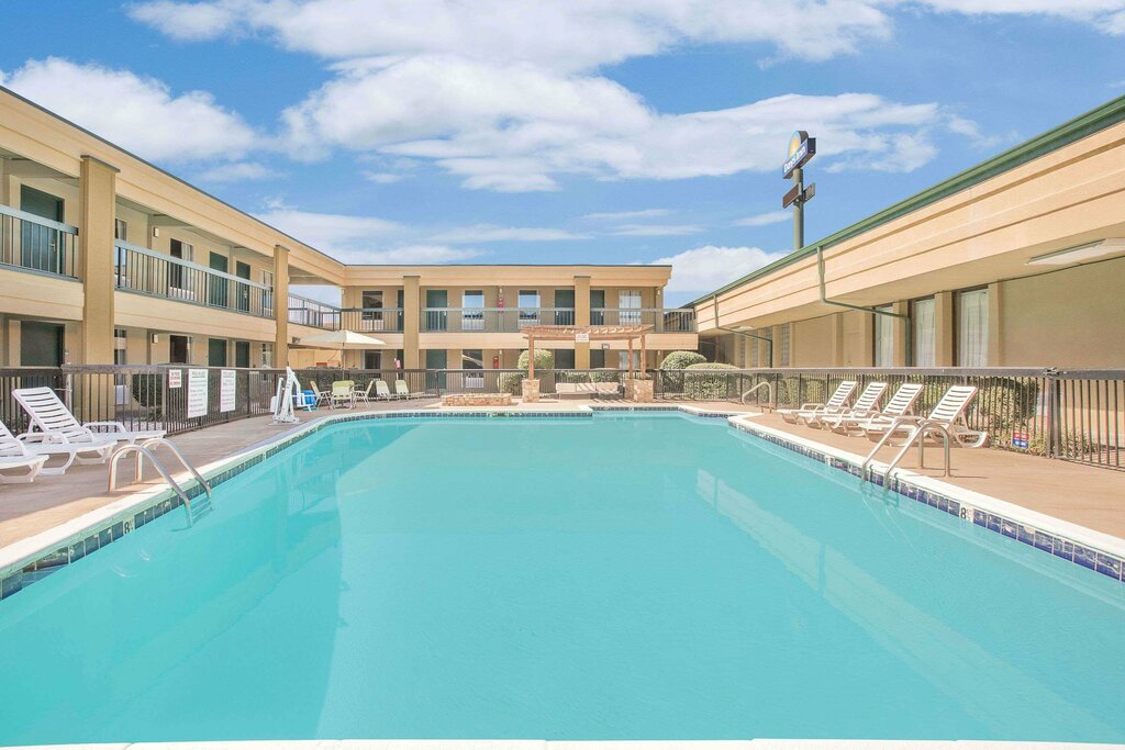 Otel Days Inn by Wyndham Attalla, Alabama Eyaleti, foto