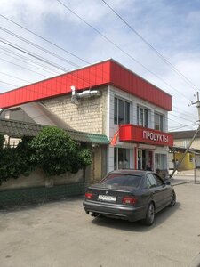 Nargile kafeler Tooman, Mayskiy, foto