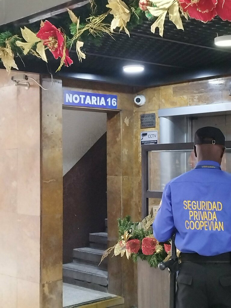 Noterler Notaría 16 de MedellÍn, Medellin, foto
