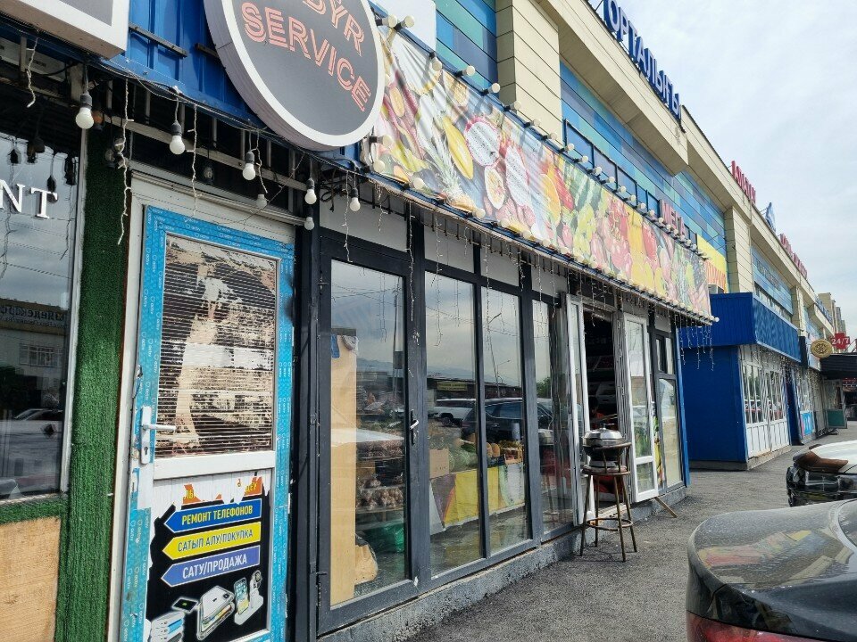 Manavlar Vegetable and Fruit Store, Almatı, foto