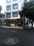 Minimarket los morales (Valle del Cauca, Municipio de Santiago de Cali, Comuna 19, Nueva Tequendama, Carrera 45, 8A-10), pazarlar ve çarşılar  Cali'den