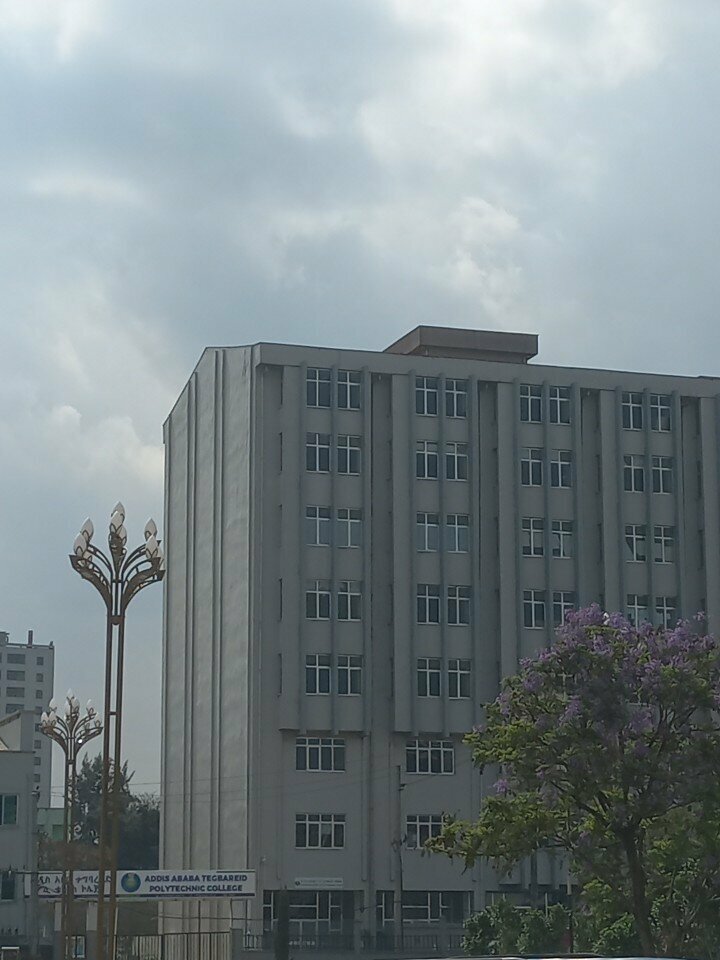 Yüksekokul Addis ababa tegbareid polytechnic college, Addis Ababa, foto