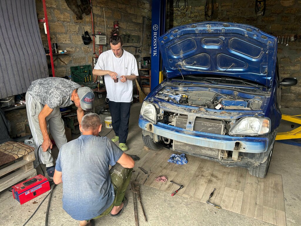 Otomobil servisi Автосервис № 1, Kırım Cumhuriyeti, foto