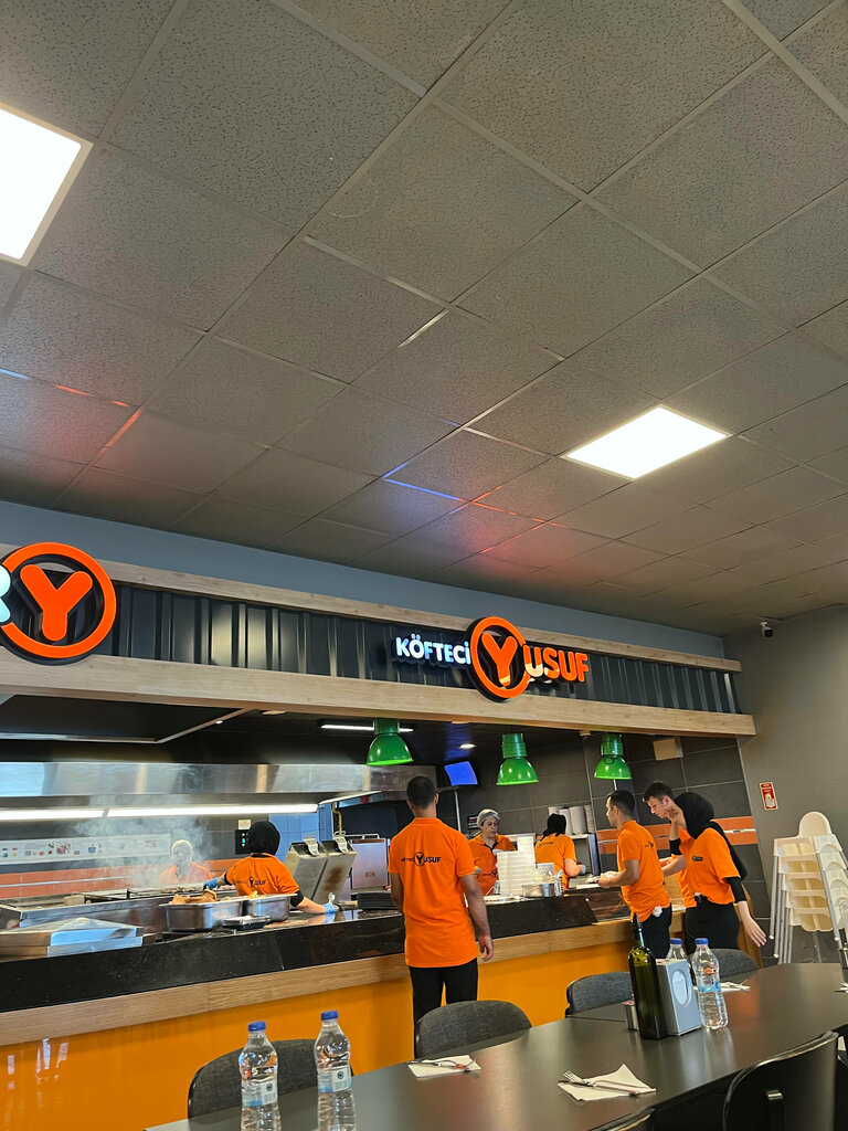 Restoran Köfteci Yusuf, Finike, foto