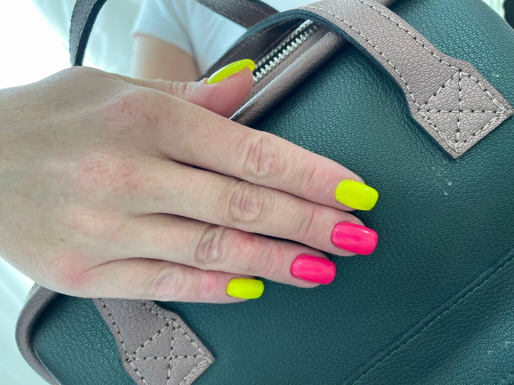 Manikür-pedikür Маникюр, Zelenogradsk, foto