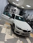 Garage House 34 (ulitsa Pushkina No:51Д), araç camlarının renklendirilmesi  Voljski'den