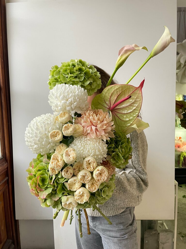 Çiçek teslimatı Astra, Moskova, foto