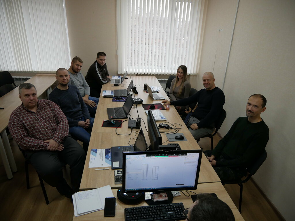 Eğitim merkezleri Centr. D17, Minsk, foto