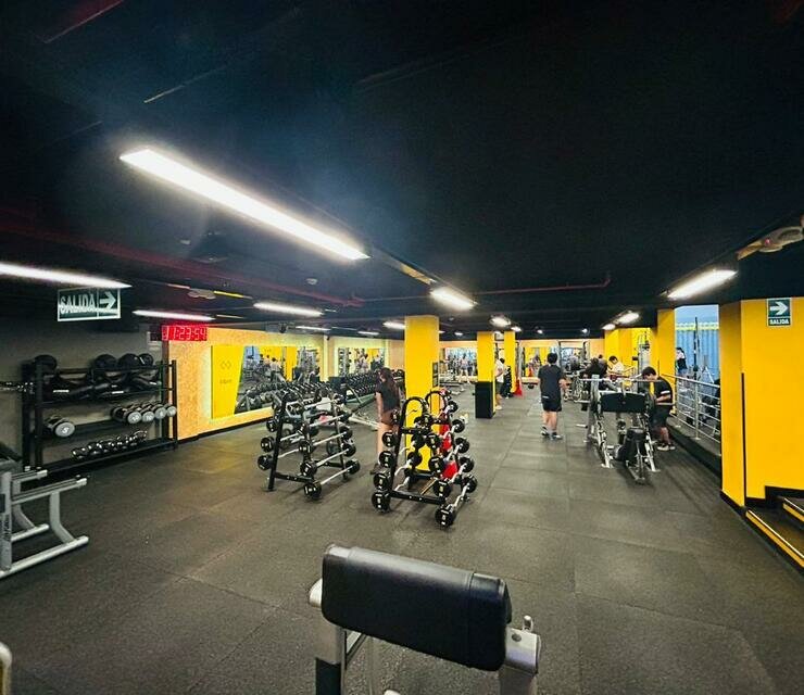 Spor ve jimnastik salonları Smart Fit Perú, Lima, foto