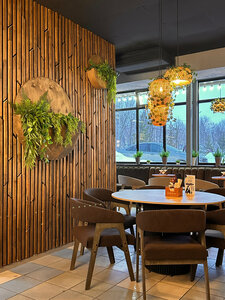 Rayon Coffee (Lenina Street No:15), kafe  Neftekamsk'tan