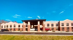 Quality Inn & Suites (West Virginia, Jefferson County, Kearneysville), otel  Batı Virginia Eyaleti'nden