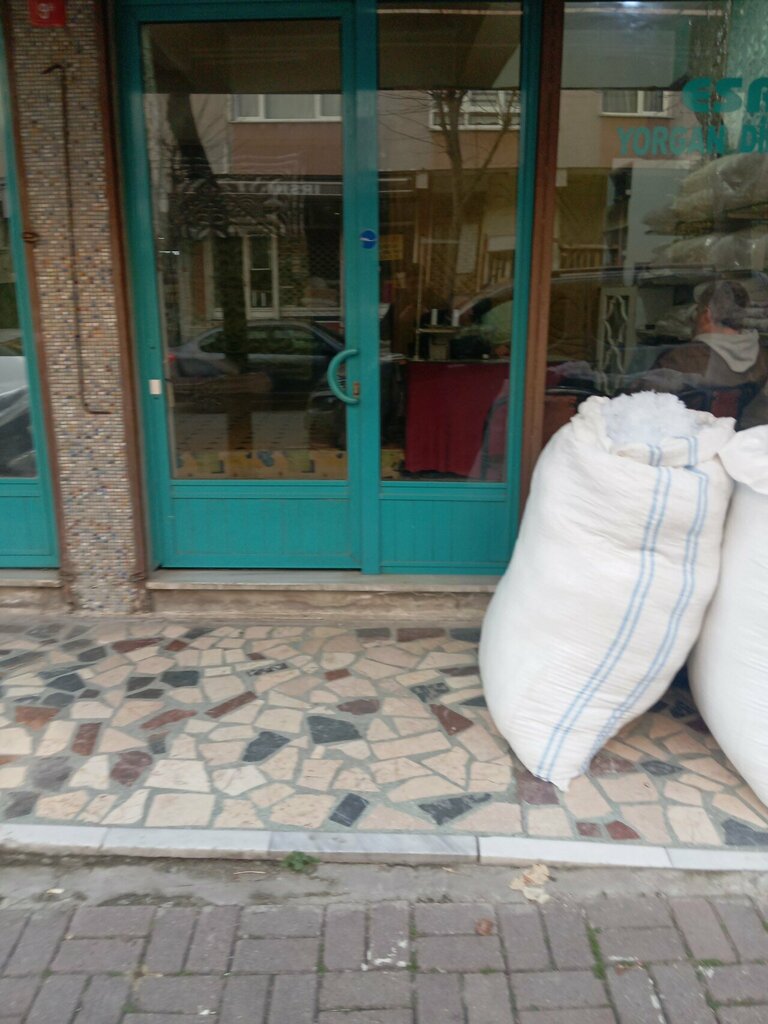 Mefruşat Esra Yorgan Dikim, İstanbul, foto