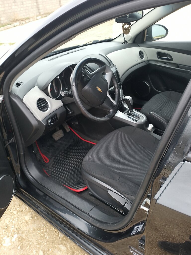 Oto kiralama Прокат автомобилей, Sevastopol, foto