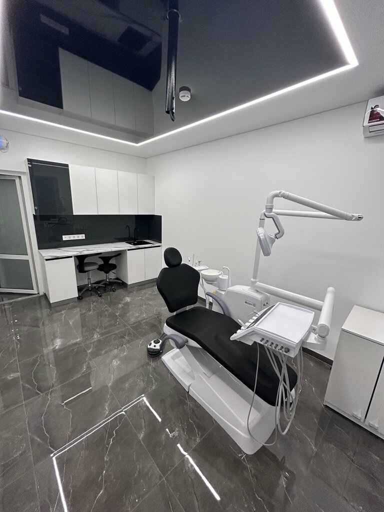 Özel ağız ve diş sağlığı klinikleri ve muayenehaneleri Сапфир, Engels, foto