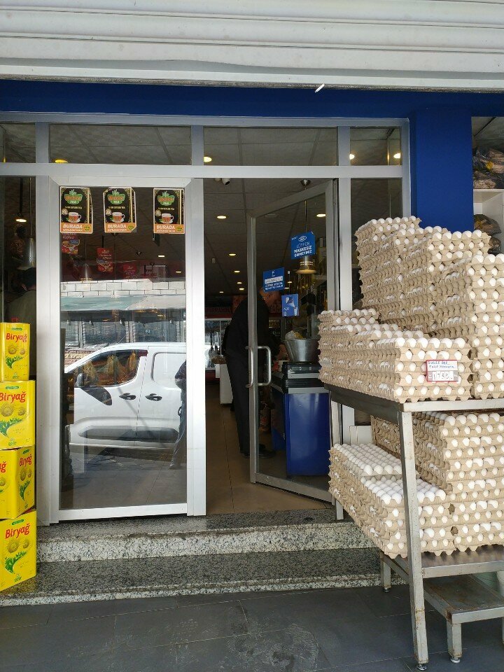 Kasap, şarküteri İpek Et Dünyası, İstanbul, foto