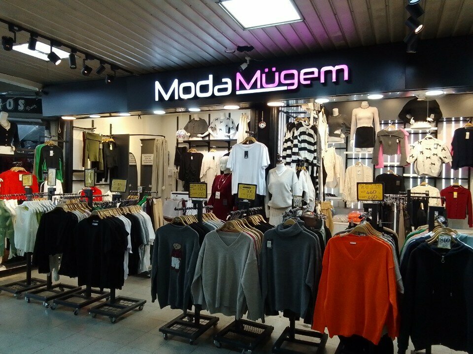 Giyim mağazası Moda Mügem, İzmir, foto