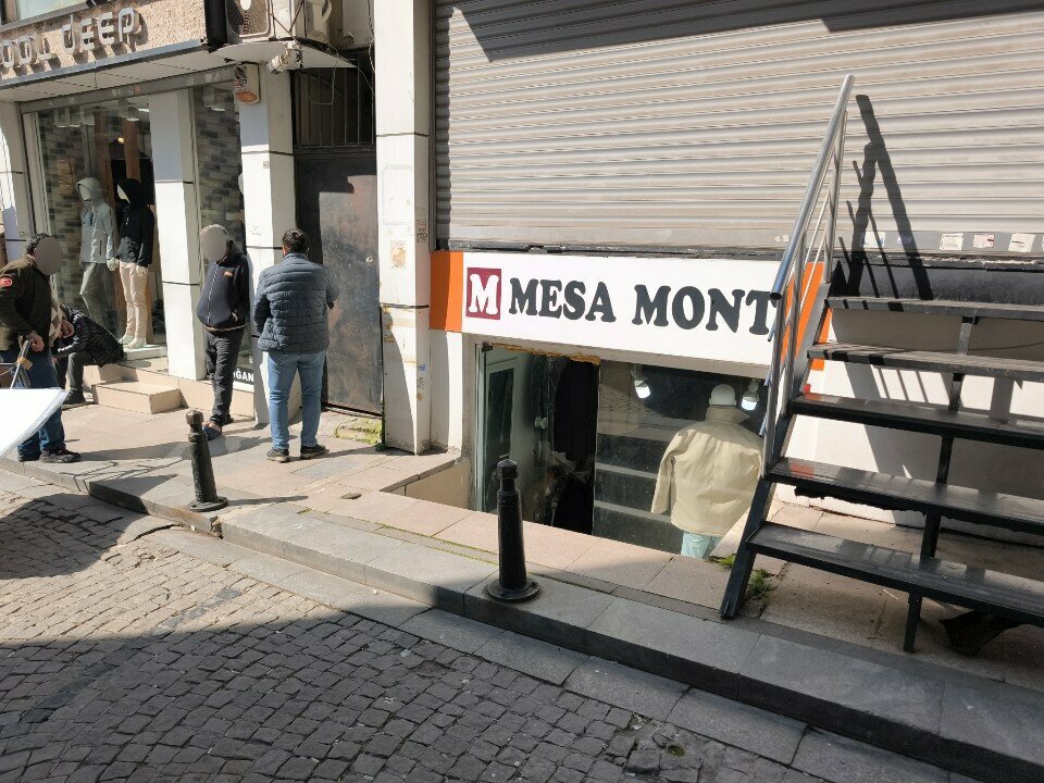 Giyim mağazası Mesa Mont, İstanbul, foto