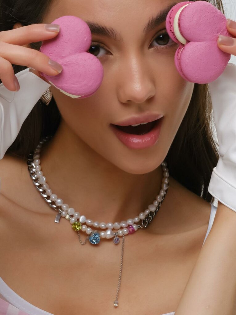 Bijuteriler Ruby Woo, Novosibirsk, foto