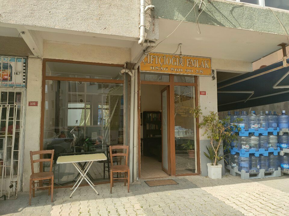 Emlak ofisi Çiftçioğlu Emlak, İstanbul, foto