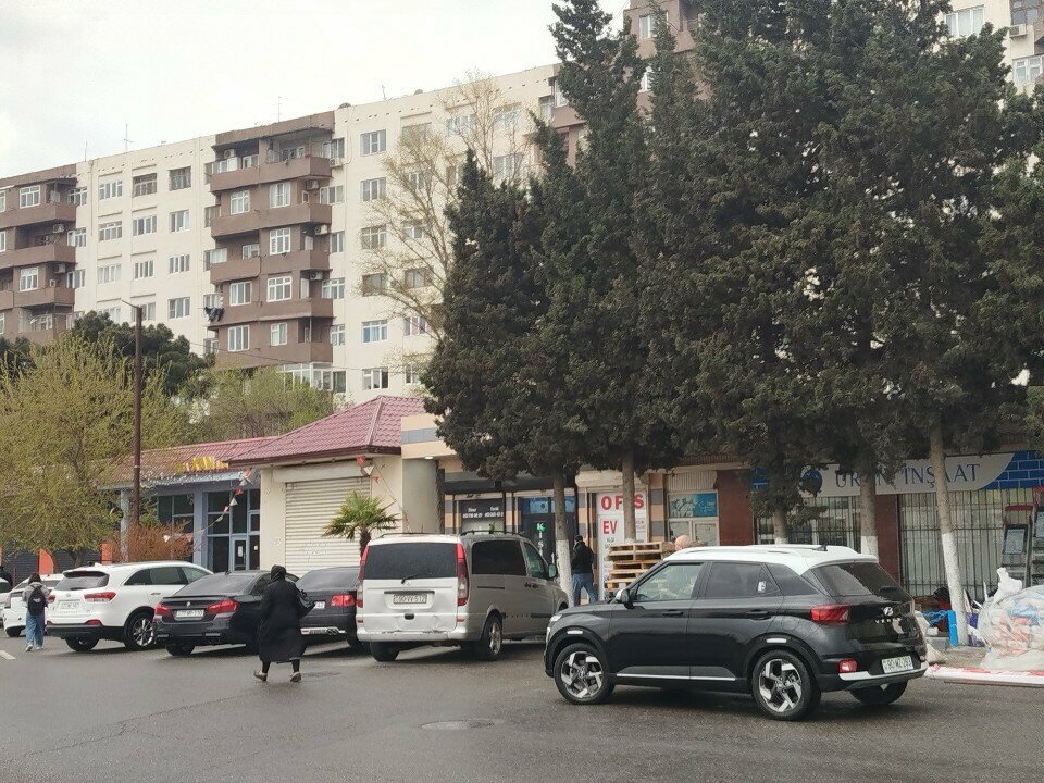 Emlak ofisi Ofis, Bakü, foto