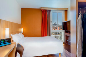 B&b Hotel Marseille Centre Vieux Port (Provence-Alpes-Côte d'Azur, Bouches-du-Rhône, Arrondissement de Marseille, Marseille, Rue Colbert), otel  Marsilya'dan