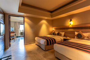 Sunrise Arabian Beach Resort - Posh Club (South Sinai Governorate, Sharm El Sheikh, Shark's Bay), otel  Şarm El‑Şeyh'ten